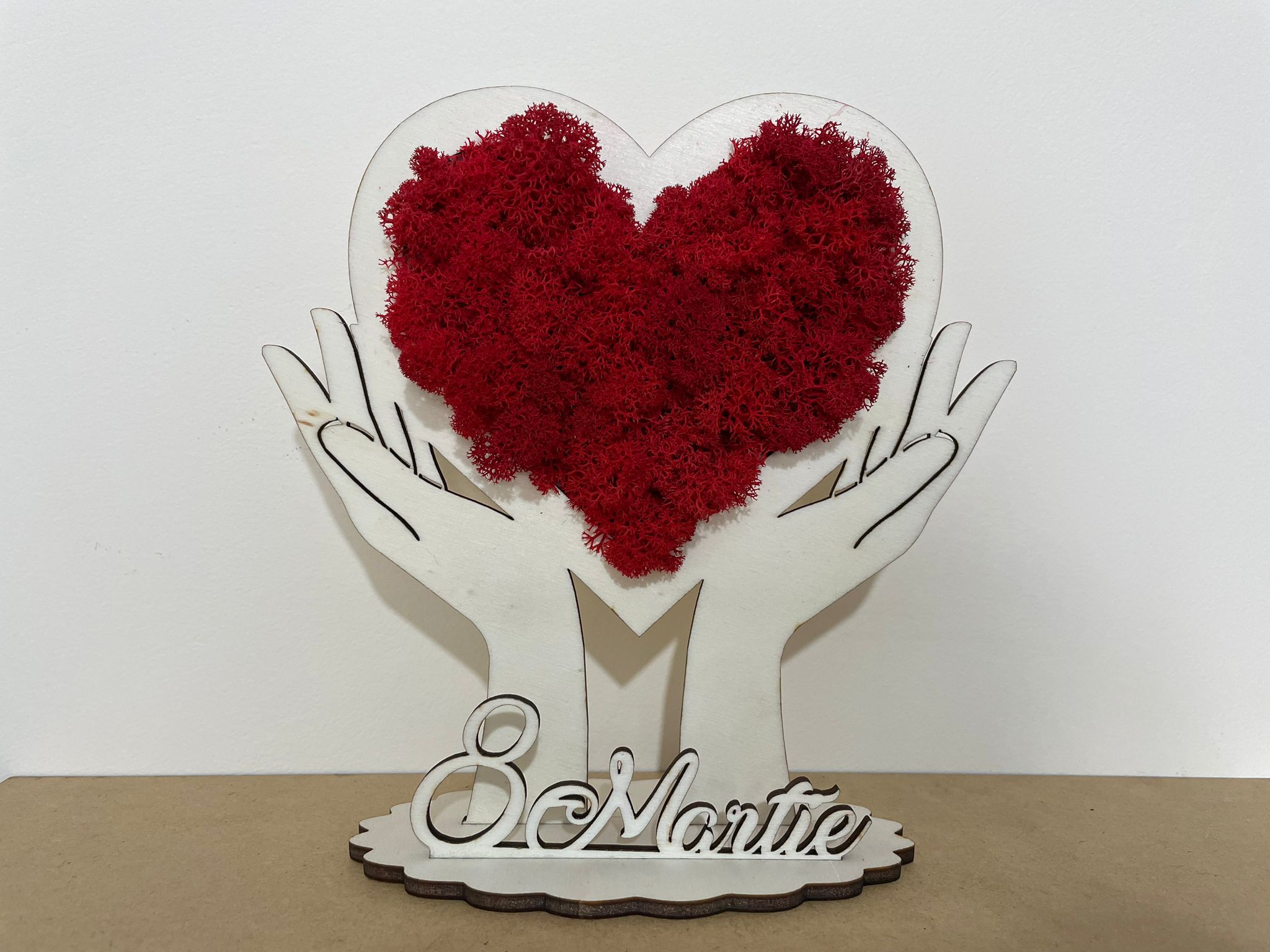 Decor cu licheni inima 8 martie – Crafty Depot